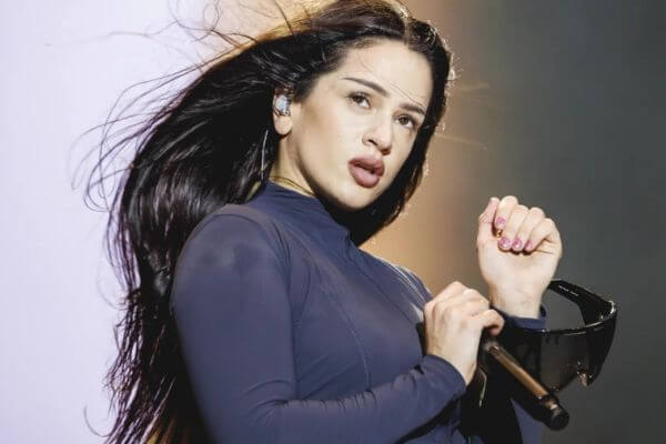 Biografía de Rosalía - Inicios, álbumes, giras y premios.