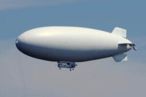 Historia del Dirigible - Origen, Inventor y Evolución ️